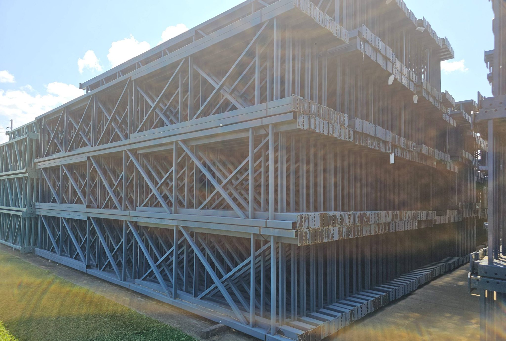 Used T-Bolt Uprights - UPR